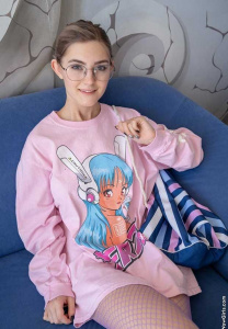 Eva Elfie ดาวหนังโป๊ 18+ มีหน้าคล้ายตัวละครในเกม Lux - ตุ๊ดติดเกม สื่อ ...